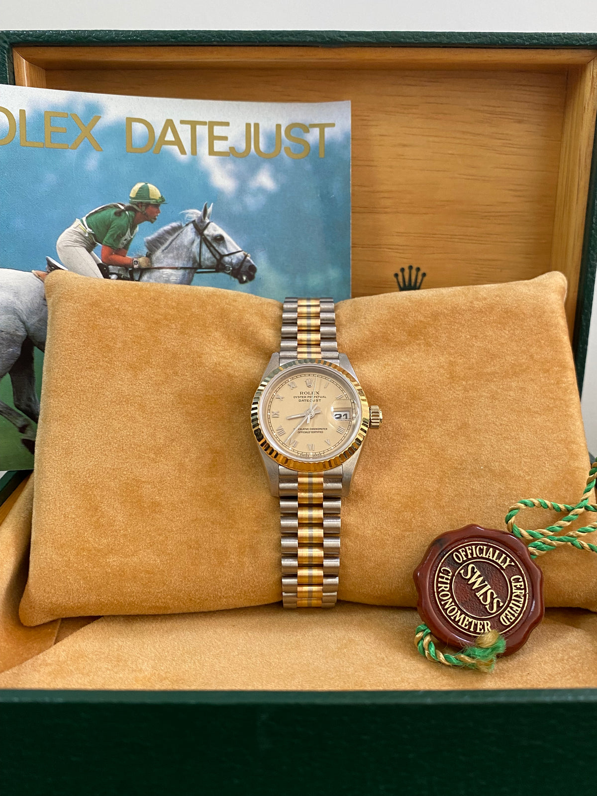 Rolex White Gold Lady-Datejust - W serial - Fluted Bezel - Tridor - Pr ...